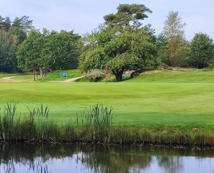 Hem - Orust Golfklubb